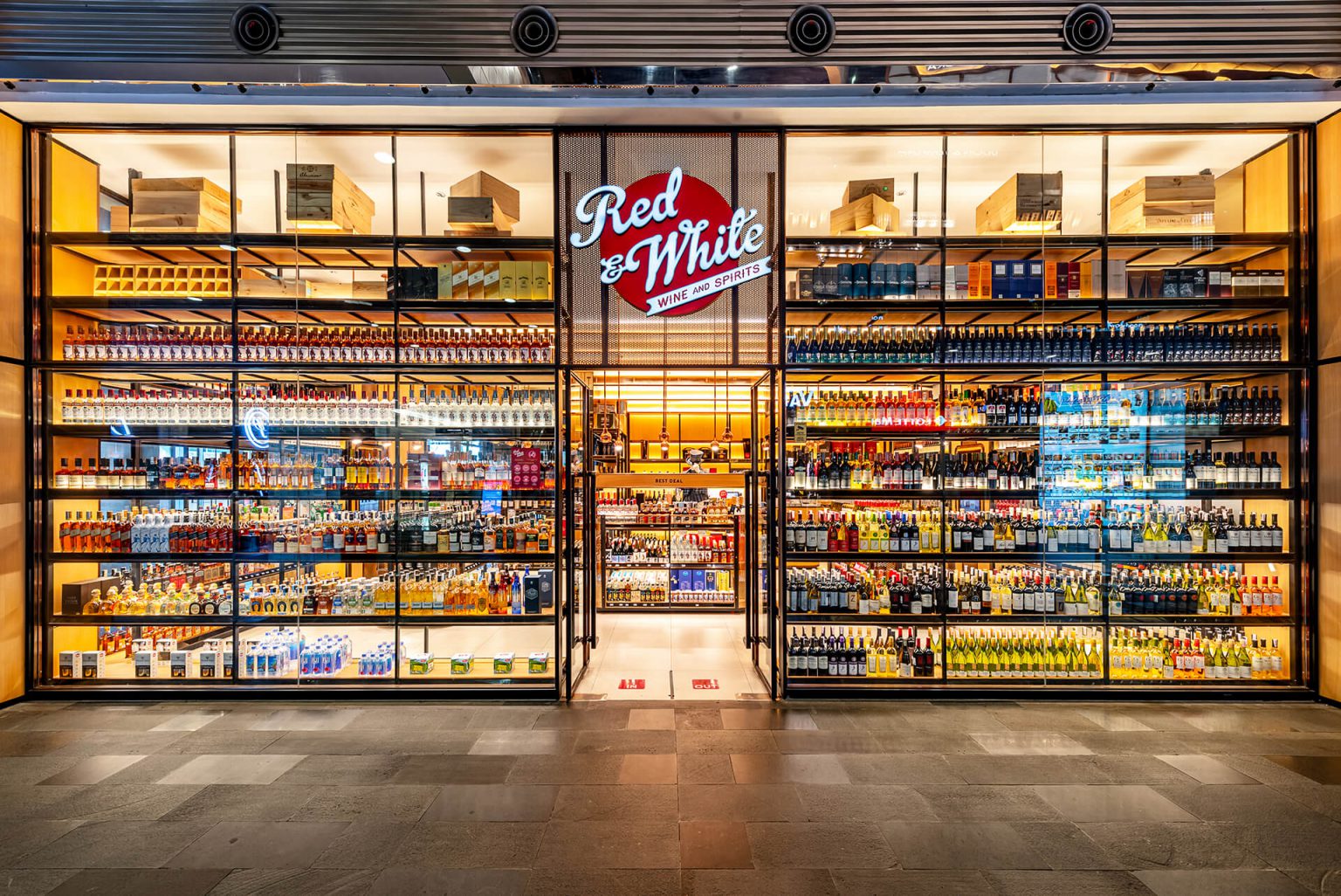 Red & White | Indonesia’s Largest Wine and Spirit Stores