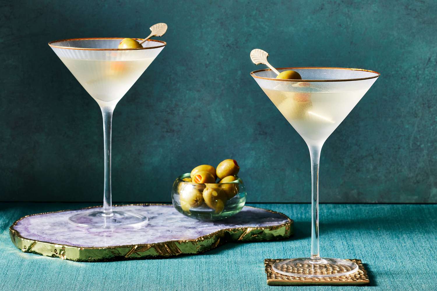 From Dry to Dirty: a Breakdown of Martini Types - Red & White