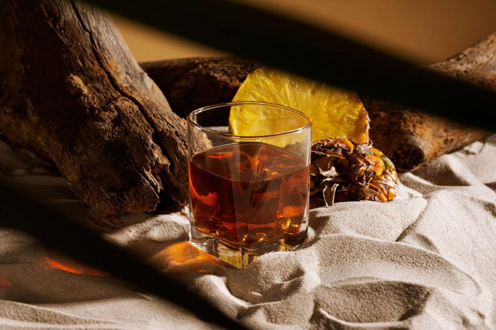 Kenali Apa Itu Brandy: Jenis, Rasa, dan Cara Meminumnya - Red & White